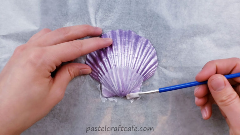 Glitter Seashell Ornaments | DIY Tutorial - Pastel Craft Cafe