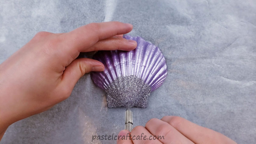 Glitter Seashell Ornaments | DIY Tutorial - Pastel Craft Cafe